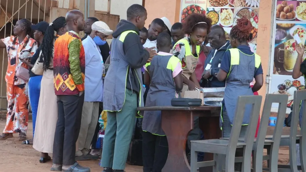 Polls open in tense Uganda election amid widespread delays | KBC Digital